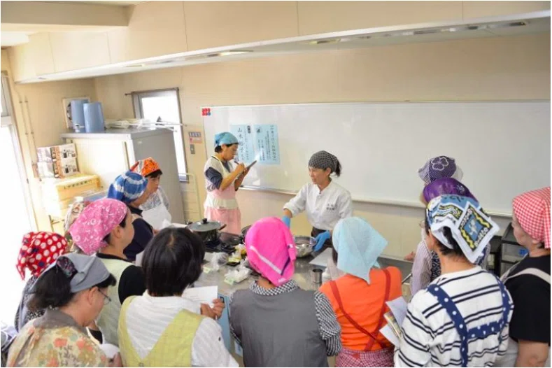 [Gunma] Yuko Yamaki, a confectionery artisan and proprietress who ...