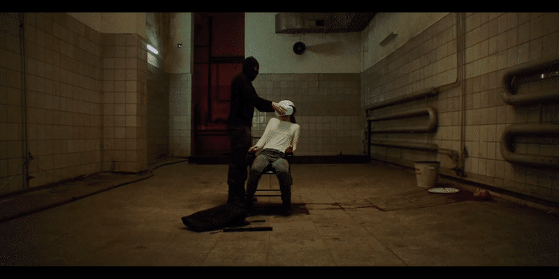 SLEEPLESS BEAUTY / スリープレス・ビューティ 戦慄の美女監禁実験（2021年10月31日劇場公開）｜eigadays｜note