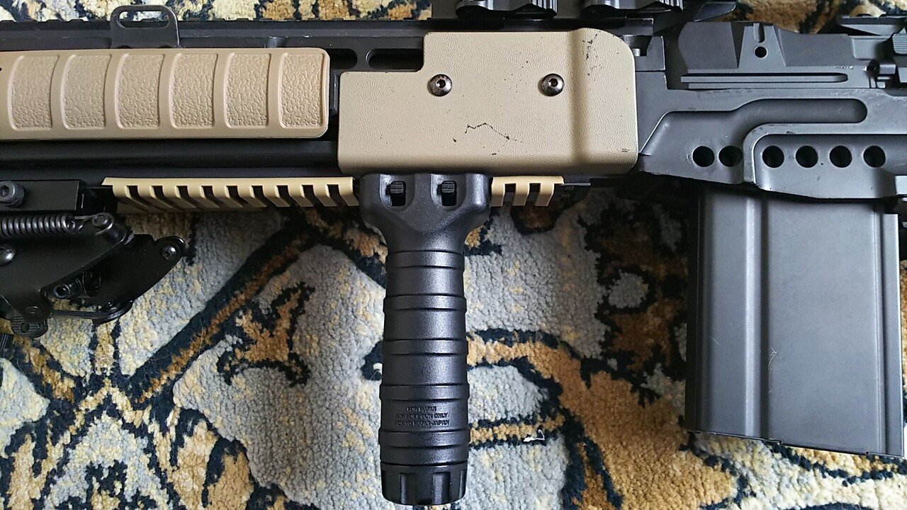 M14 EBR Mod.1電動ガン(CYMA外装+マルイメカボ)カスタム - ミリタリー