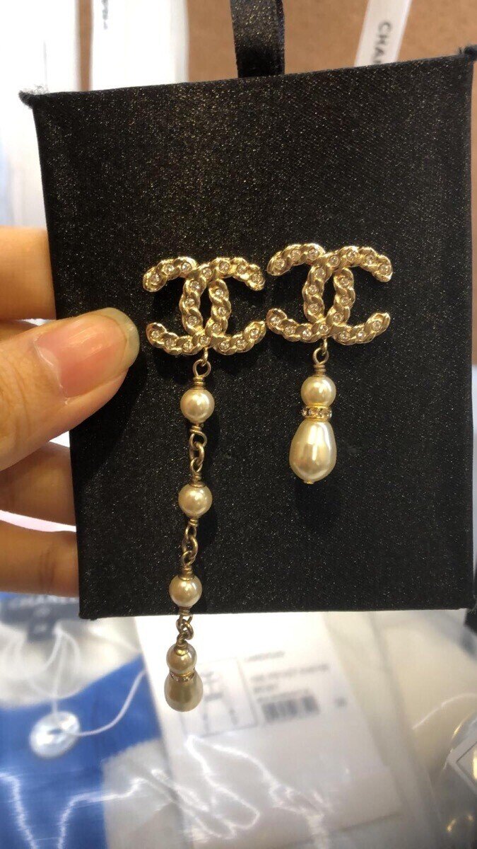 令和のBUYMA戦略 【初級編】 国内買付を極めろ💕 国内直営店で 5万円で販売されているアイテムが BUYMAで7万、8万円で売れる理由とは？！ https://amzn.to ...