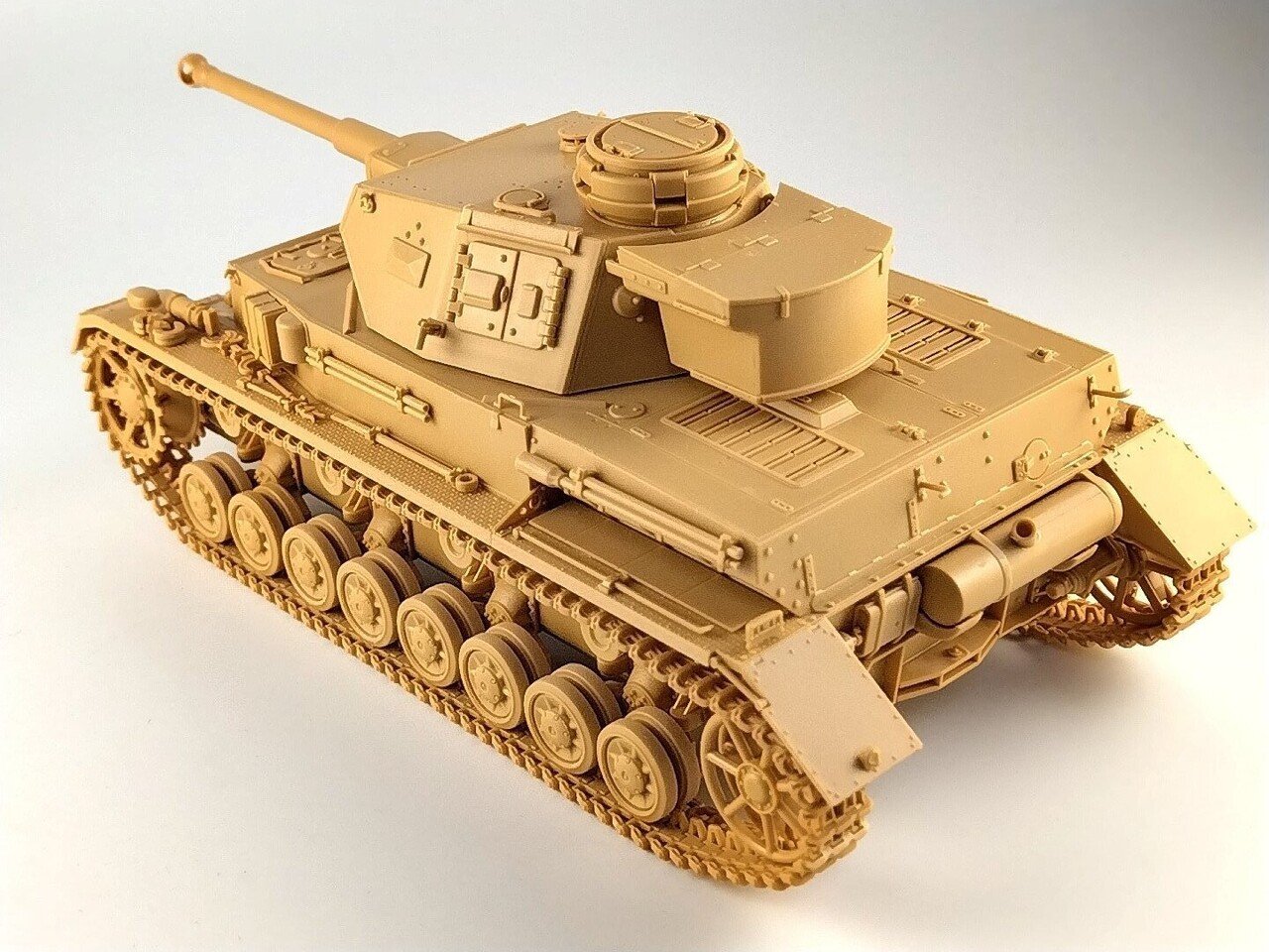 IV号戦車に恋してる|内藤あんも IV号戦車に恋してる|内藤あんも