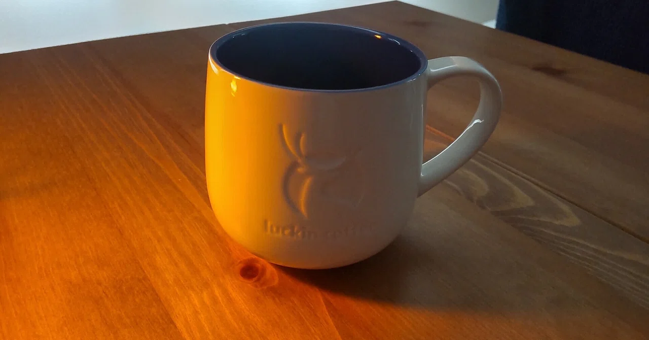 Luckin Coffee Mug｜たけたけ｜note