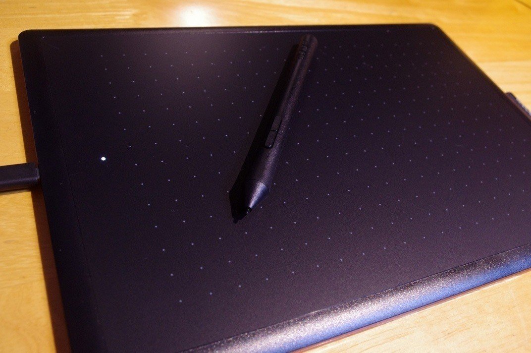 ペンタブレット One by Wacom|R-9 ペンタブレット One by Wacom|R-9