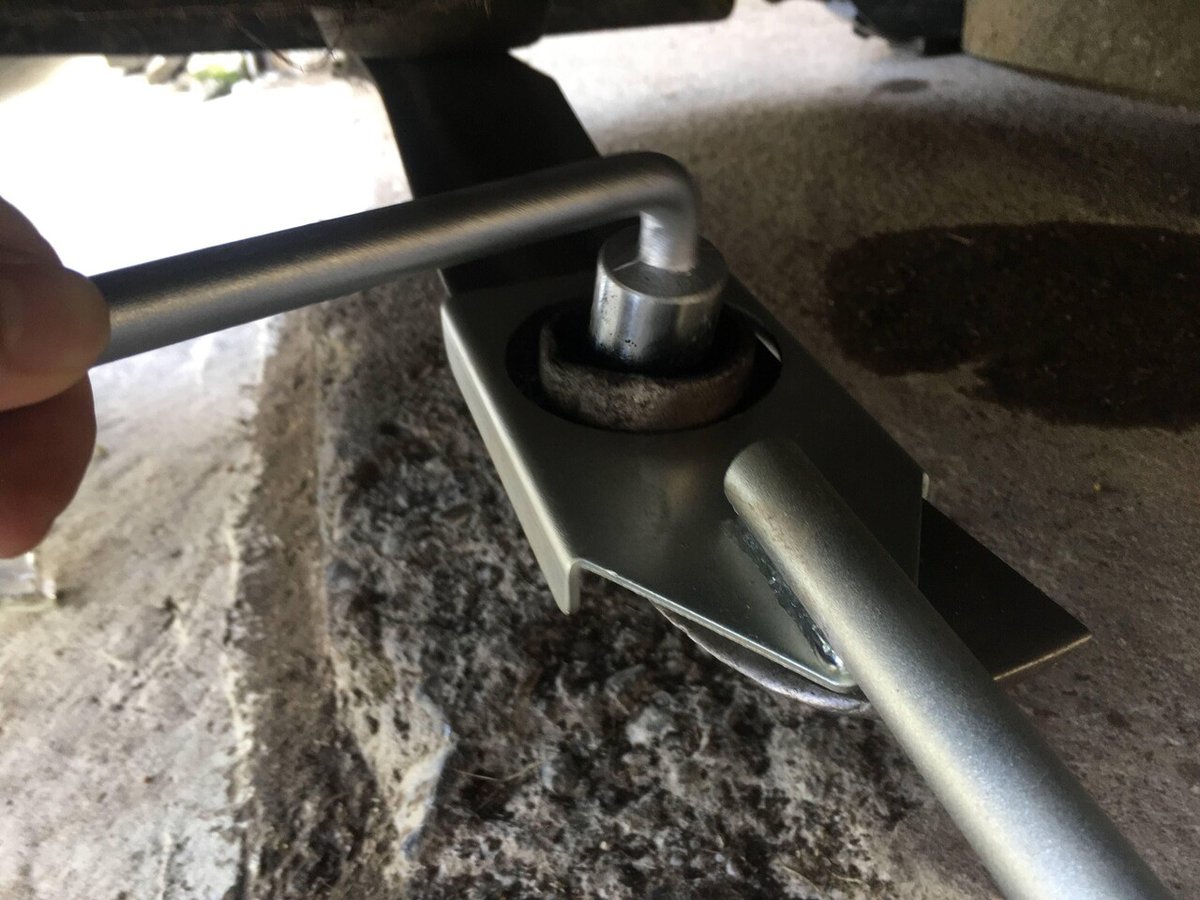 ラビットモアーの替え刃交換｜nob nakata