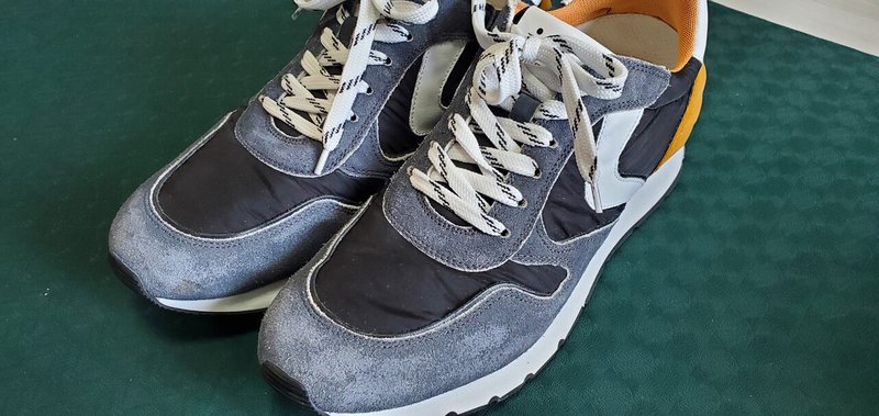 VOILE BLANCHE(ボイルブランシェ)というスニーカーを知っていますか？｜khiroshi