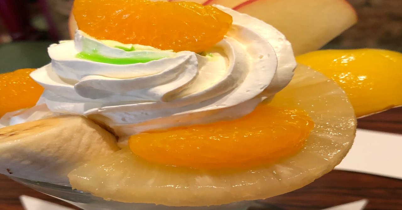 パフェを食べに行こう｜gorogoro_99