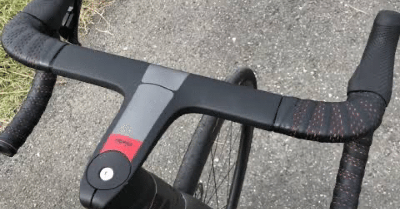 Ridley Noah FAST DiscのF-Steerer（フルインテグレーテッドステアリングシステム）｜triathlon_