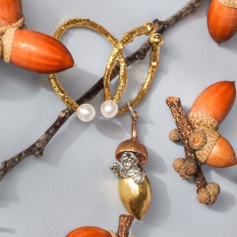 “無秩序な多様性”から生まれる、一点ものの作品たち。作家の個性が輝くHARTHのコンテンポラリー・ジュエリー｜iichi