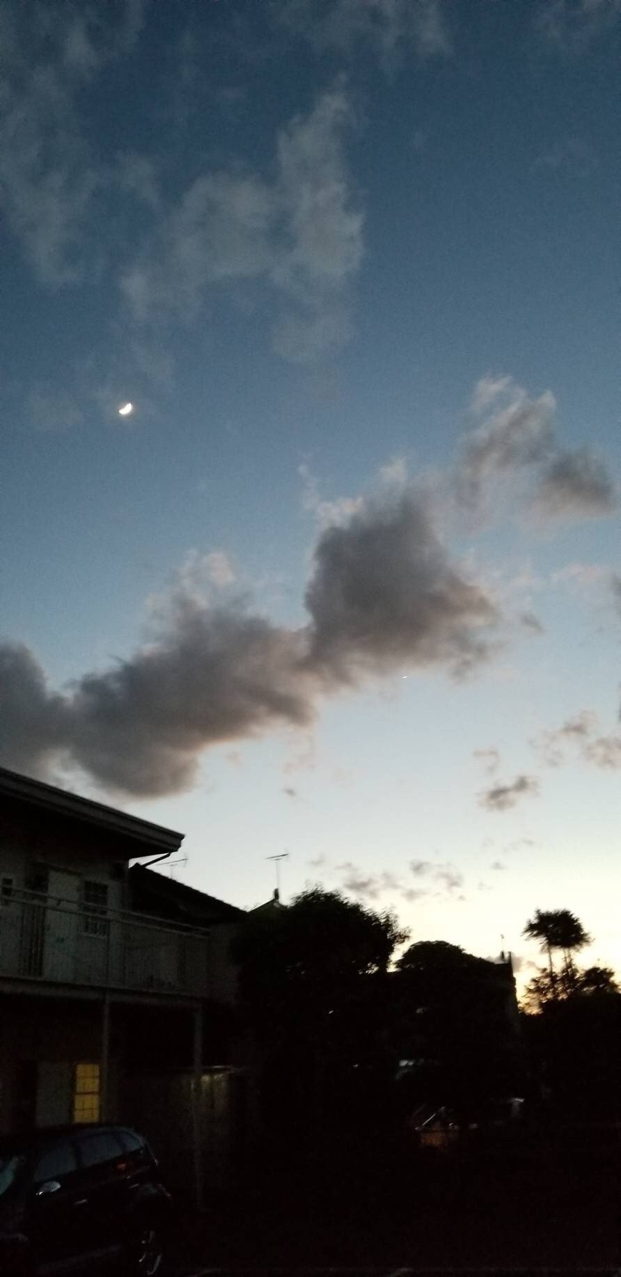 夜から宵明けまで 腐ってないはずなのに 水が不味く感じるのは何故。？ ｜神崎龍佑 RYUSUKE.KANZAKI