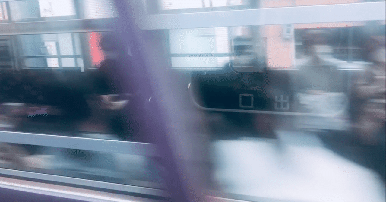 終わらない焦燥と憧憬と、ただ流れていく景色を碧く見つめて｜Itomaki Uka