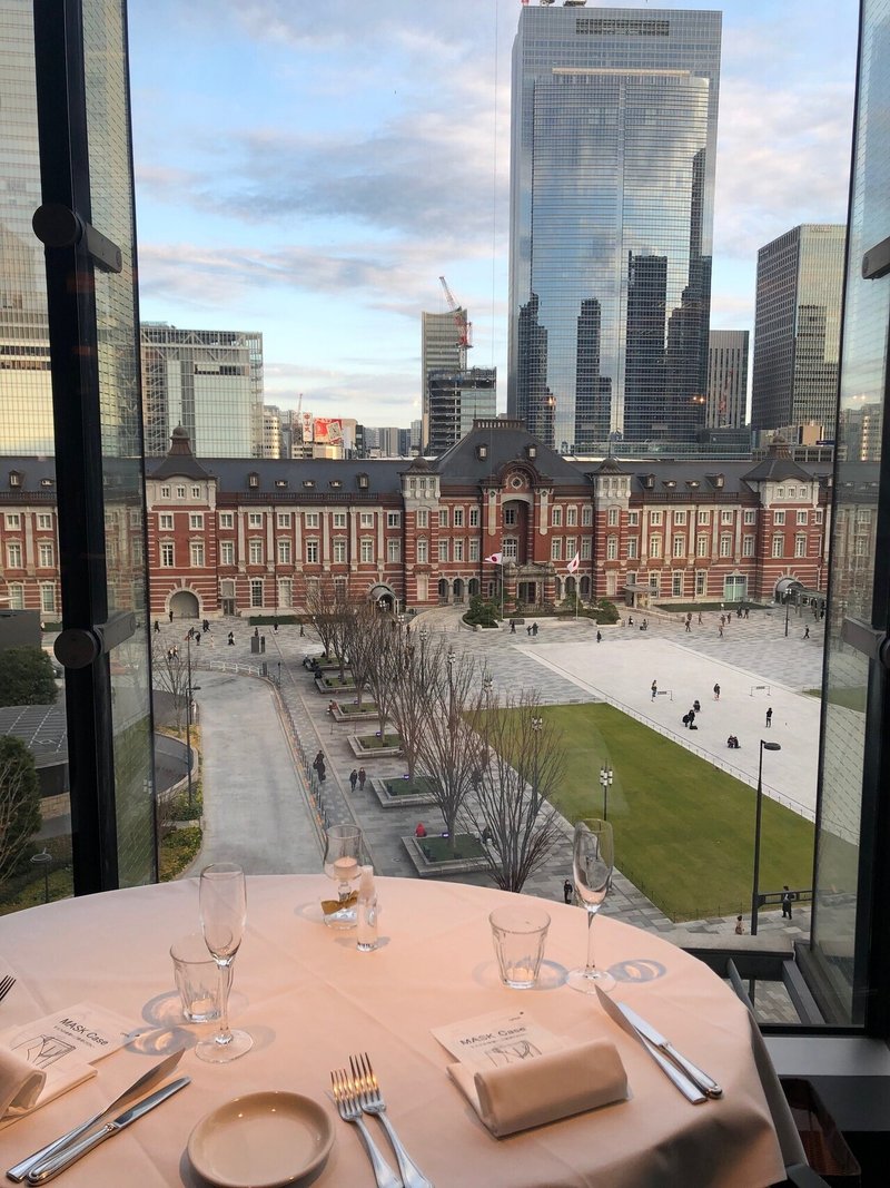 贅沢フレンチランチで真剣議論｜Waragai Koichi｜note