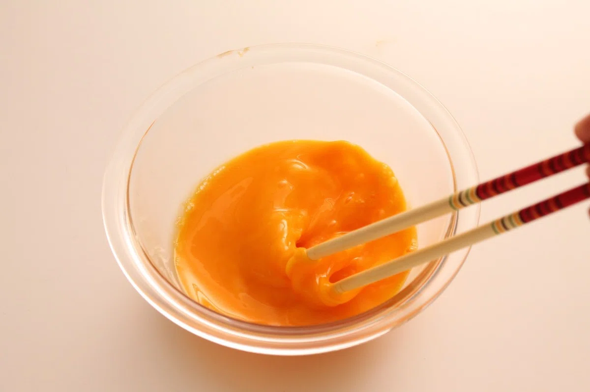 The Secret to Making a Superior Omelet is Adding Salt 15 Minutes ...