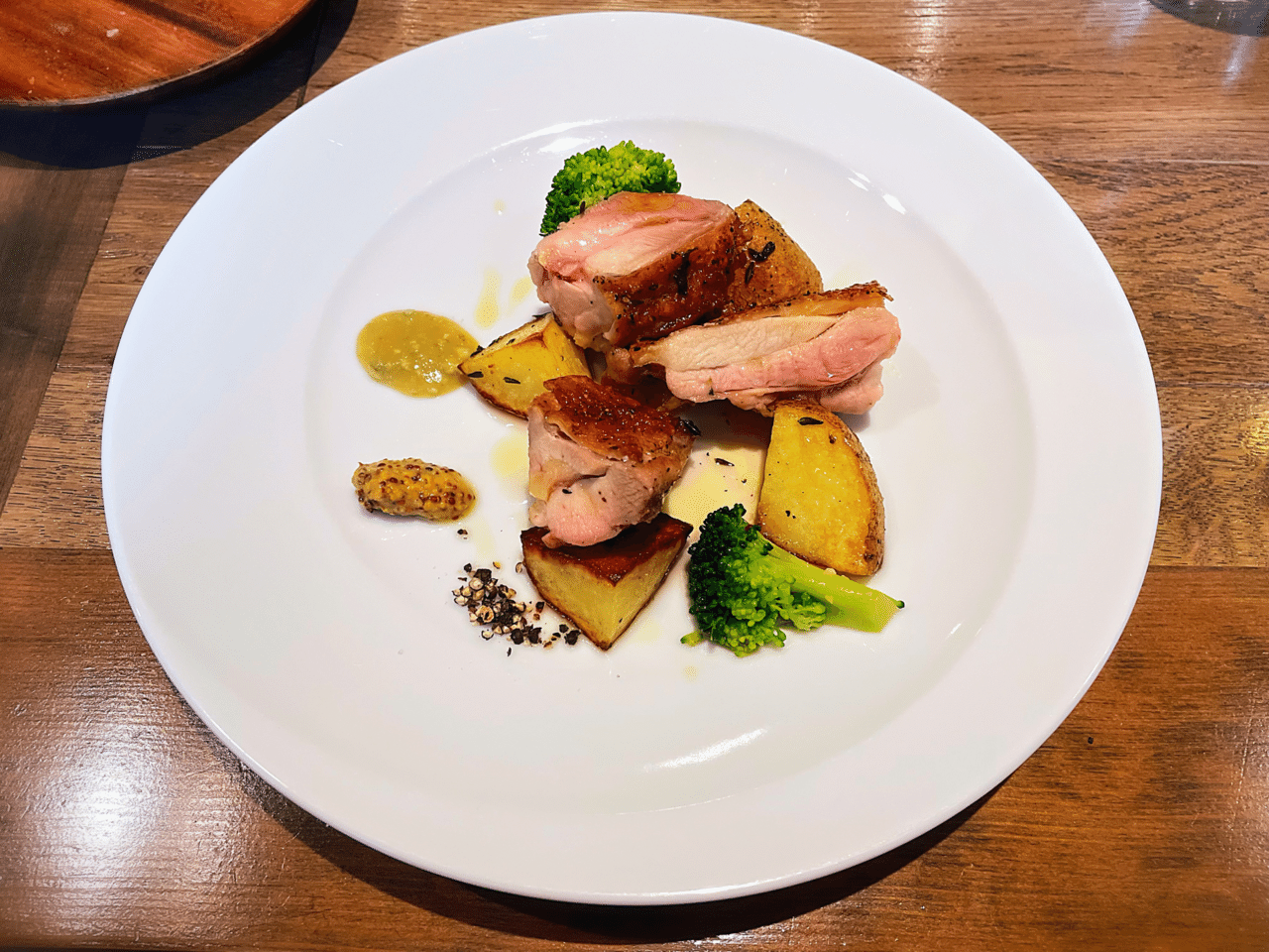 Tre Tre Setteさんのランチコース🍷｜miu｜note