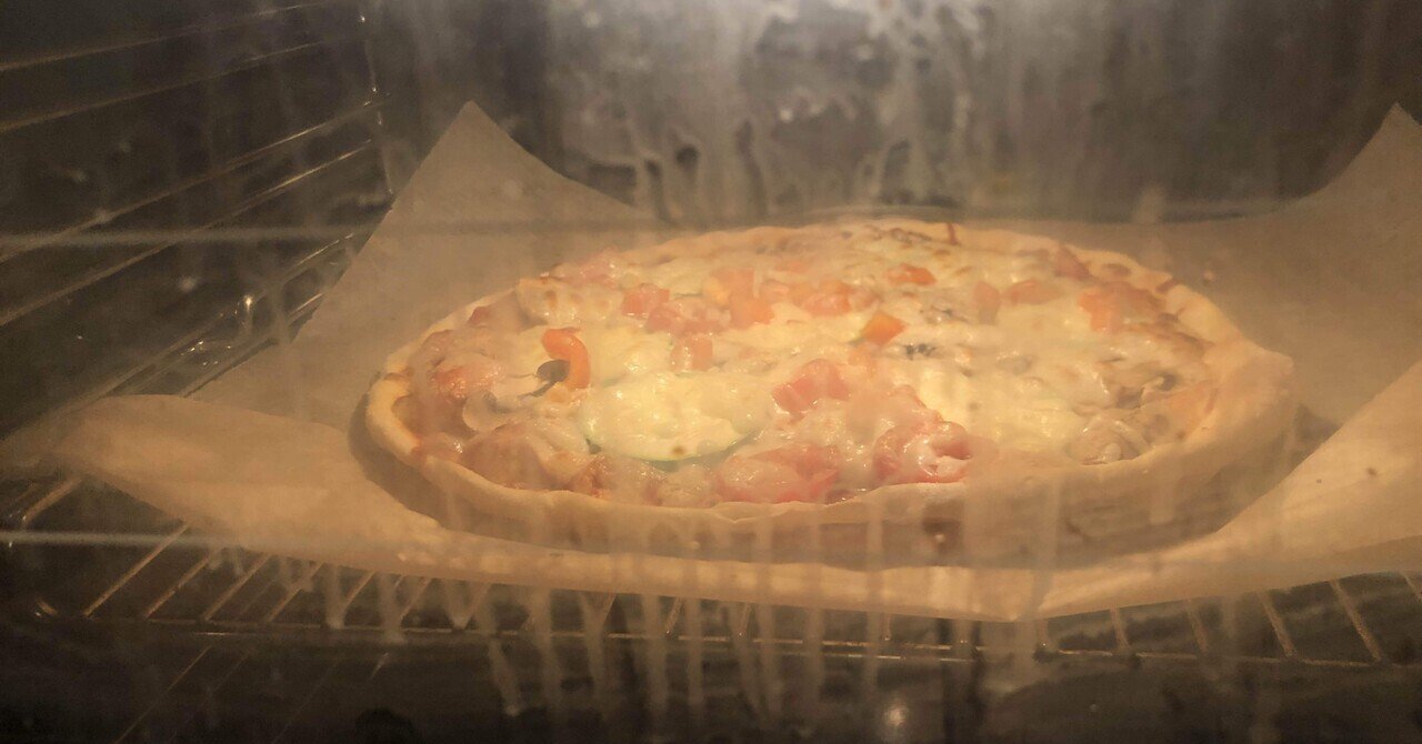 フィンランド生活146日目｜新しいフラットメイトとピザ作ったよ🍕｜mitsuki ｜note