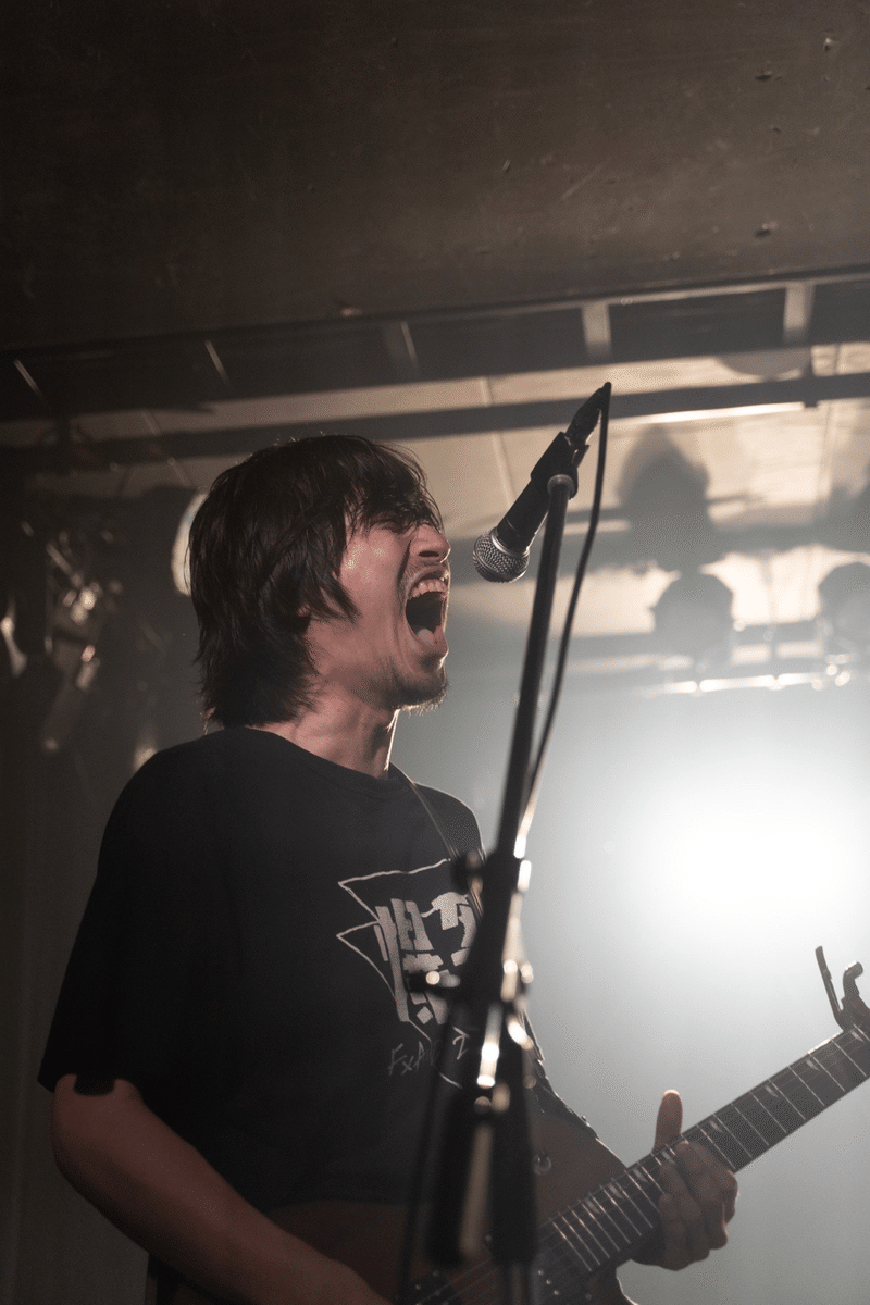 【ライブレポート】横浜発、3ピースインストロックバンド、Doxieが魅せる「melt Lv.3」｜TEAM MELT