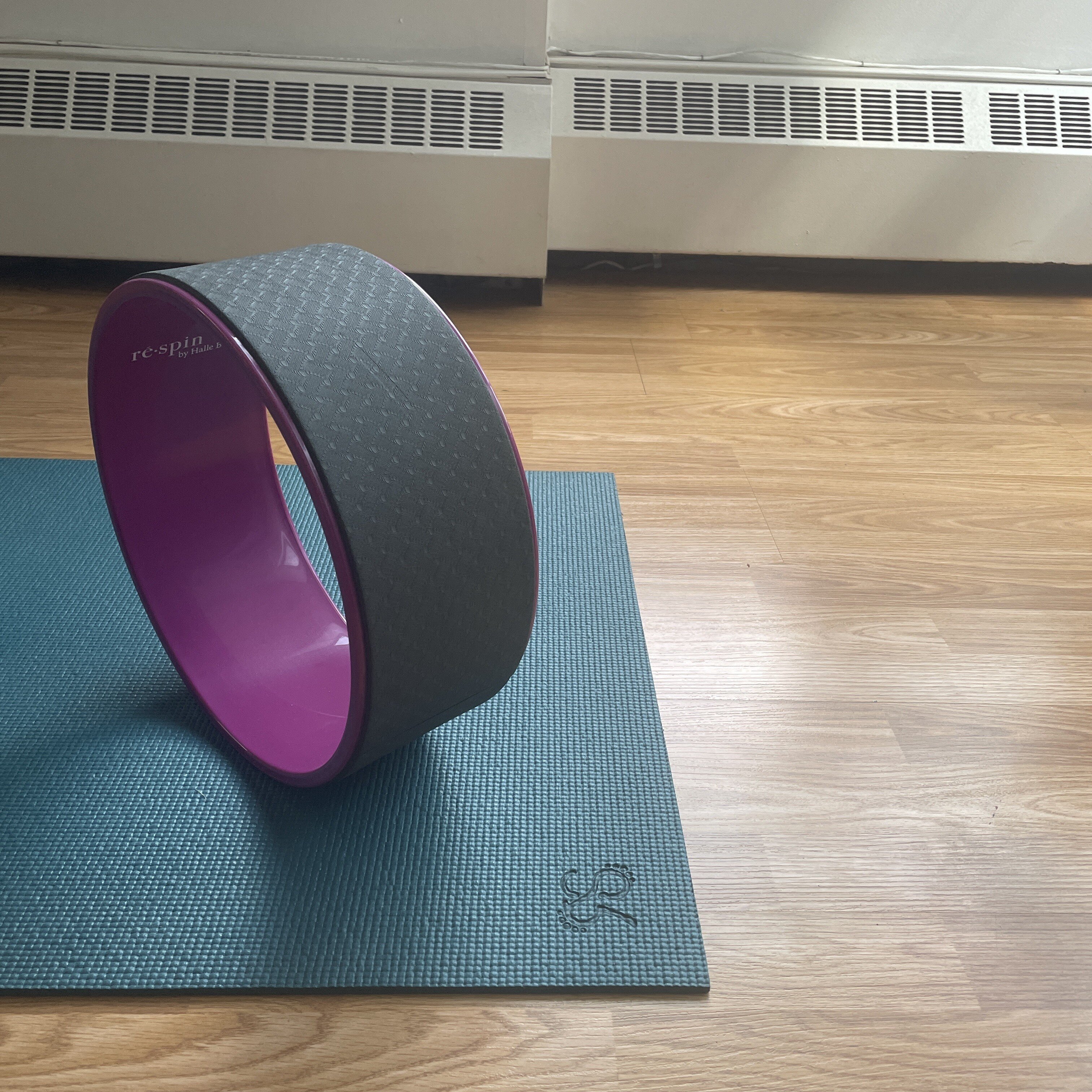 5月12日【音で聞く！】ウィークリー英語コラム（3/5)'The Back bend and a Yoga wheel'｜Leco 【れいこ ...