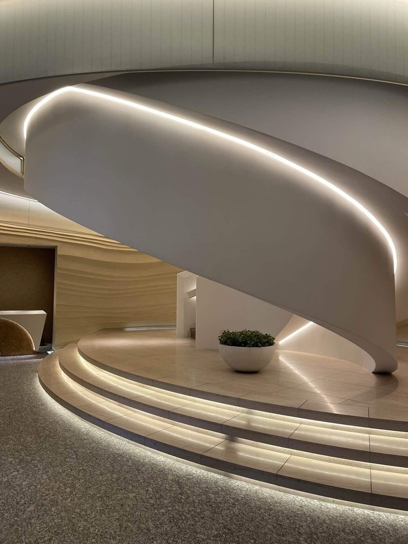 【宿泊記】至れり尽くせりのクラブラウンジ〜インターコンチネンタル横浜Pier8〜｜TOMOMO