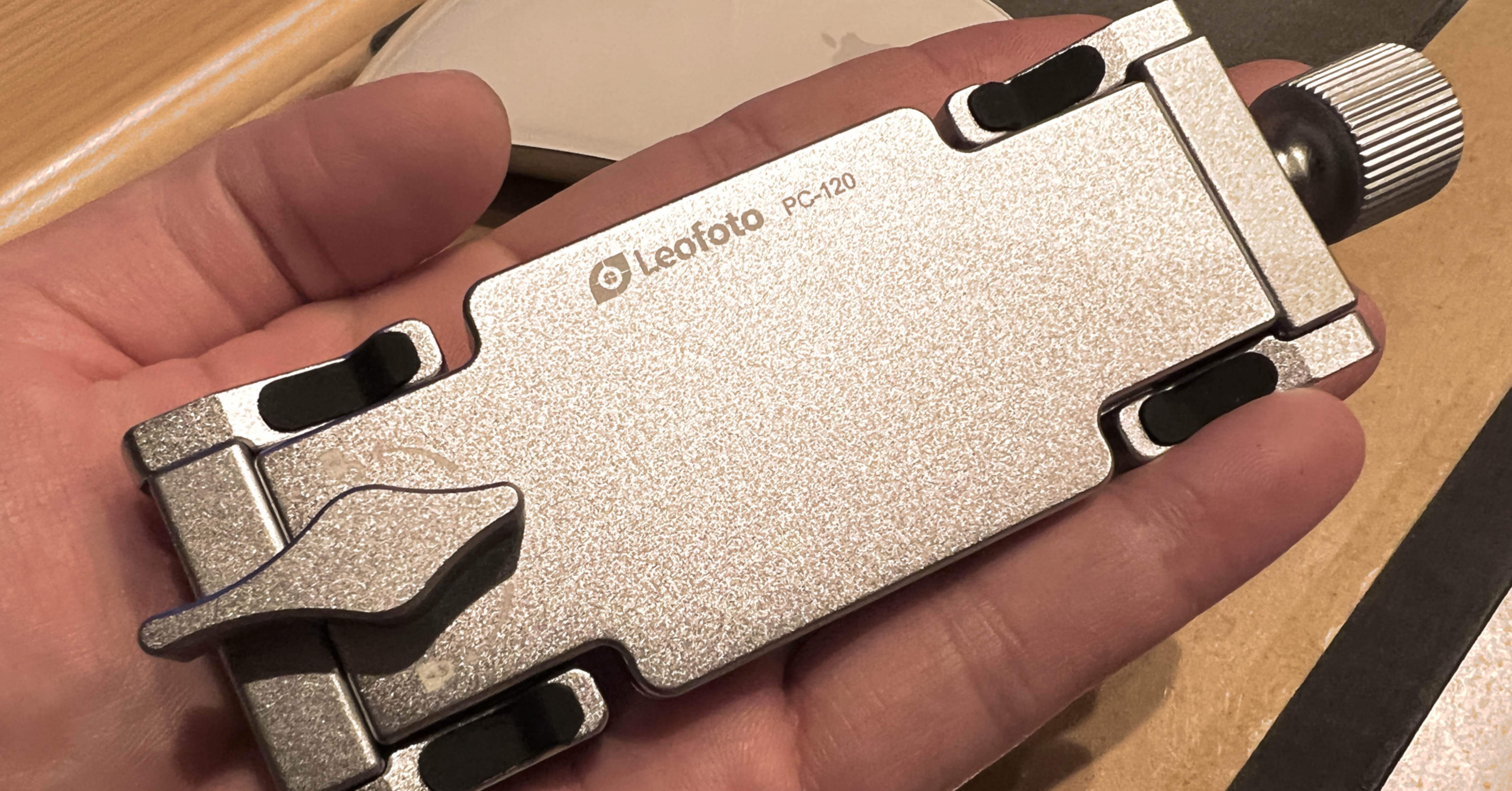 Leofoto レオフォト IPC-500 タブレットホルダー ipad用ホルダー - 5，100円 | noguchi.ug.edu.gh