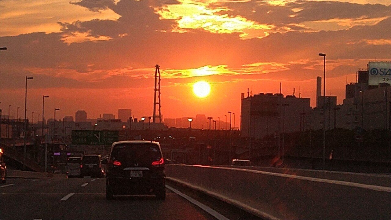 「火灯し頃」私の好きな黄昏時 ～帰り道のエピソード～ ｜nogami+ena