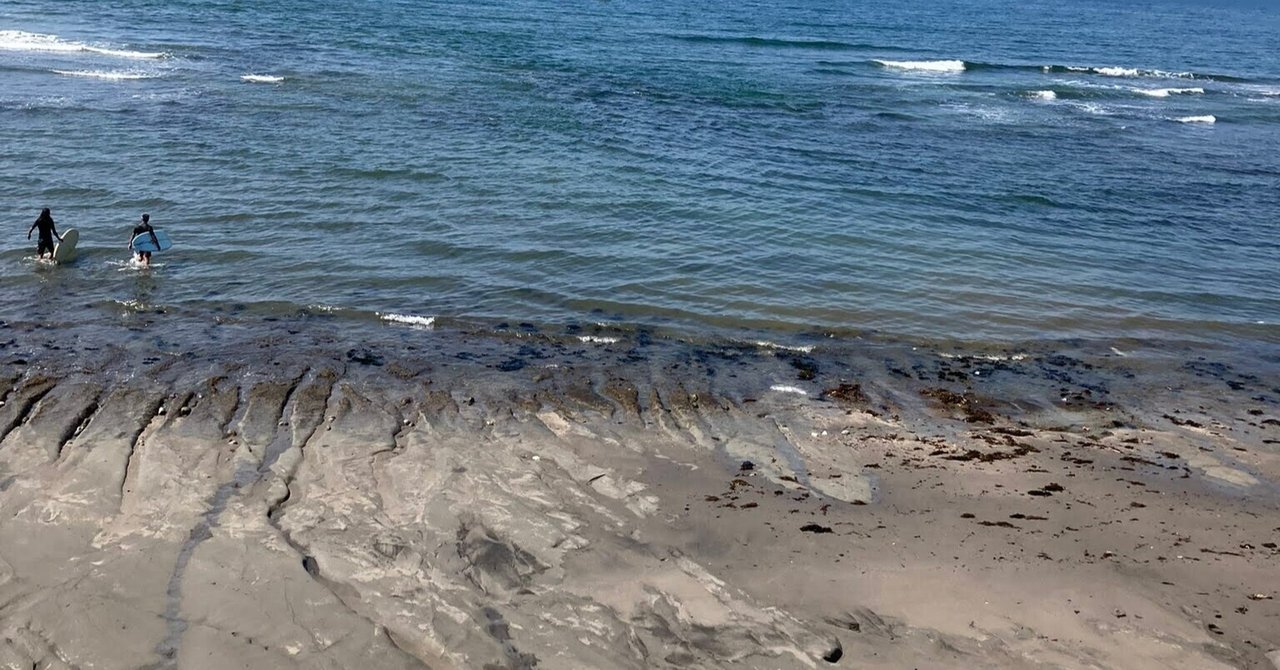 真夏日の午前のいつものビーチ｜BeachsideWorks