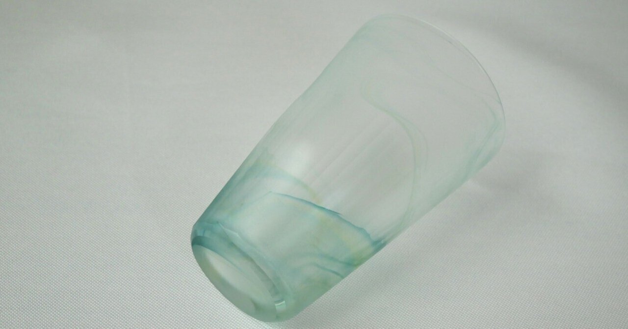 透き通るガラスの先に広がる温かな光。吉田晶乃が作る美しいガラスの世界｜iichi