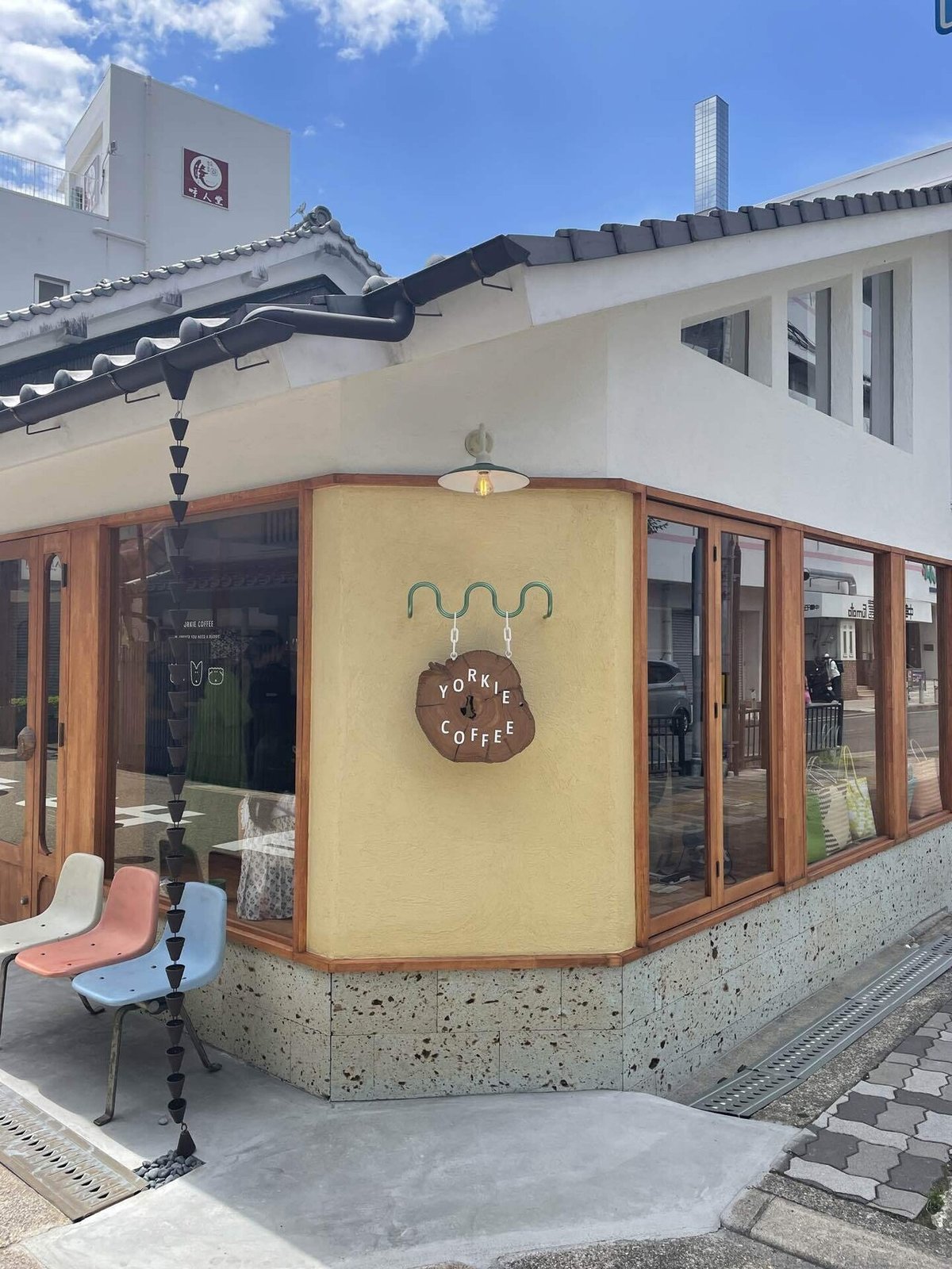 私は素敵なカフェに出会えたらやることがたくさんある｜akiko