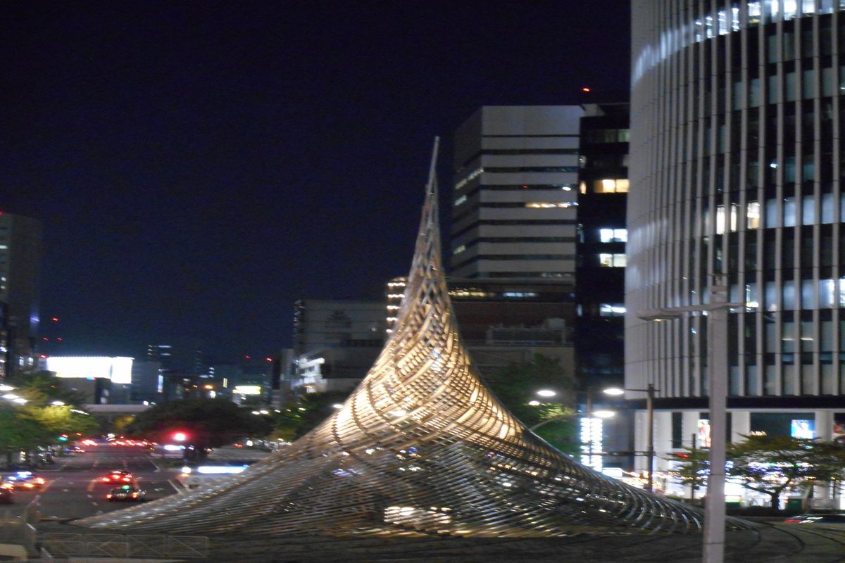 シャンパンゴールド」の人気タグ記事一覧｜note ――つくる、つながる、とどける。