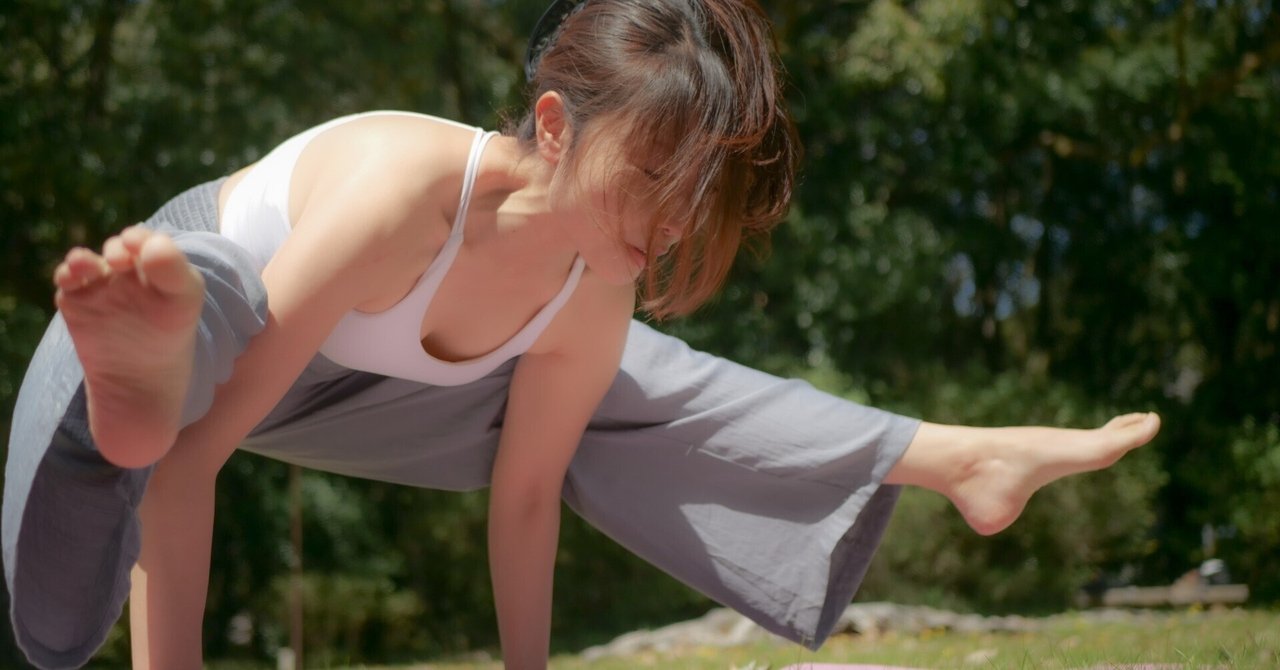 ヨガはスポーツではないの？｜aikyam_yoga