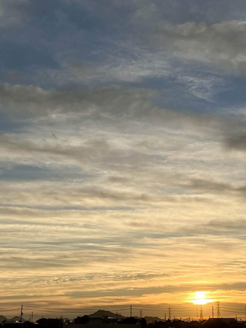 太陽の東 月の西｜Shinyaさんの部屋｜note