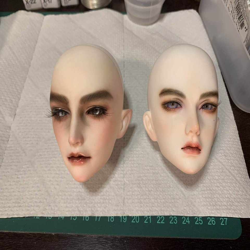 Can someone please help identify this doll sculpt? : r/BJD