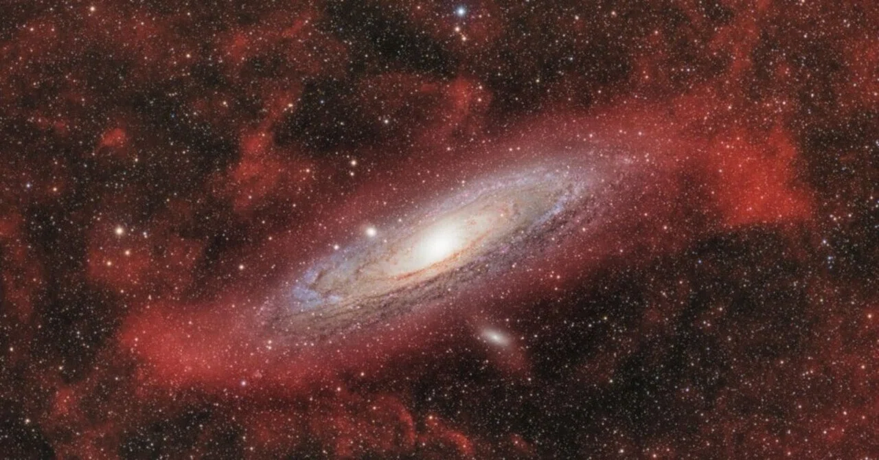 【Astronomy Picture of the Day】Clouds Around Galaxy Andromeda, 2022.10. ...