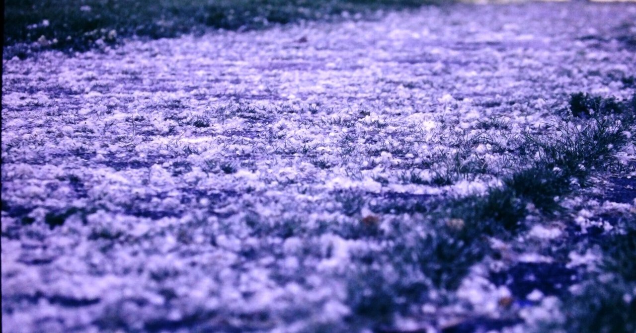 「書くこと」の勧め：気持ち吐き出しノート｜Emmi Kaneko