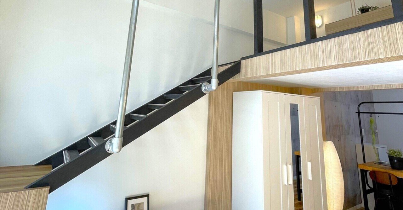 お部屋の中に吊り橋?!アンティークな雰囲気のお部屋 / 高田馬場駅 1R｜RoomPaのお姉さん