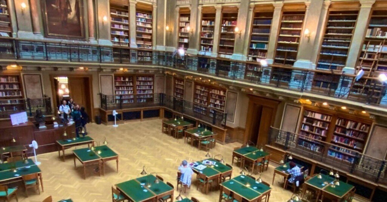 Eötvös Loránd(ELTE)University CS専攻 1semester目 受講後レポート｜Máki-Miér(ö)