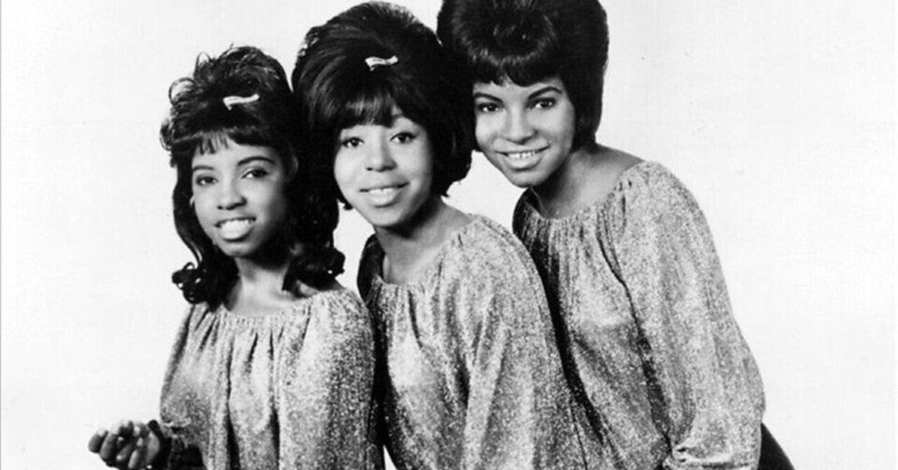 Songs for Today's Birthday 1/15 - Joan Marie Johnson｜apd19506070