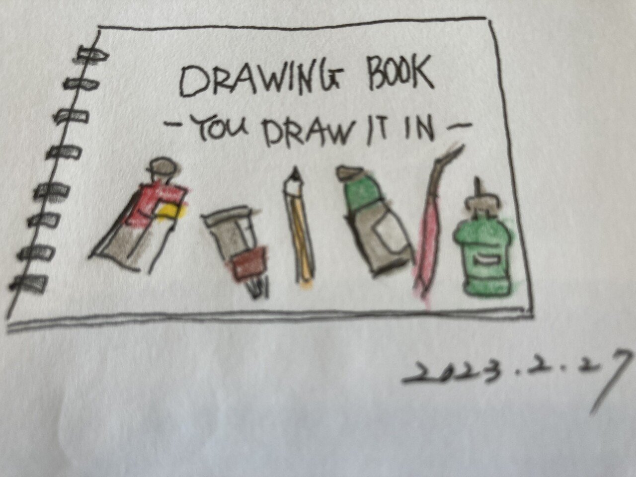 ダイソーには何でも売っている。可愛いスケッチブックも100円で嬉しい。下手なのに道具にお金かけられないもの。｜akariko｜note