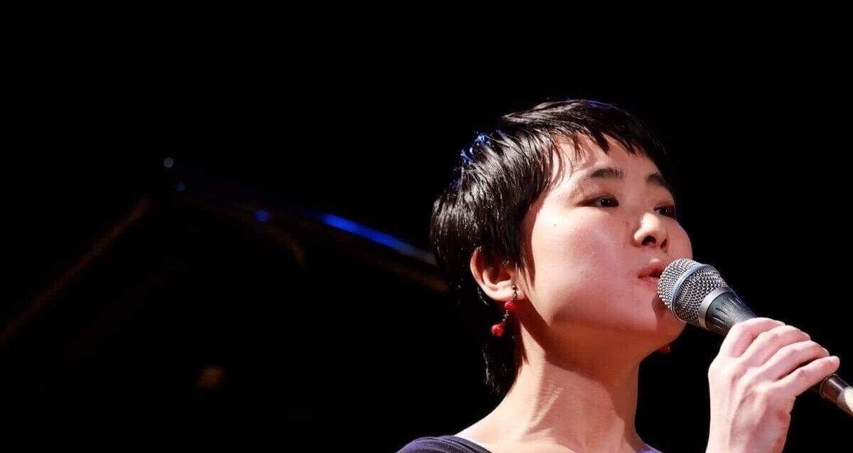 Vocalist Tomoko Abe (ヴォーカリスト 阿部智子)｜note